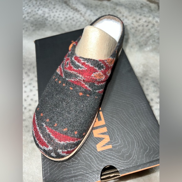 Merrell | Shoes | Merrell Womens Juno Aztec Blanket Wool Clog Slippers ...